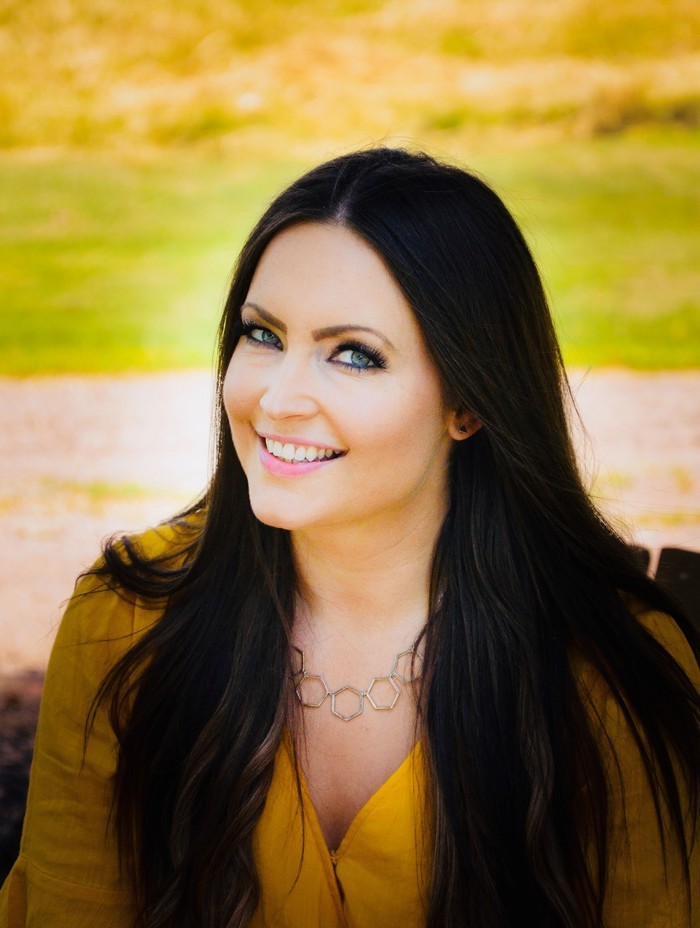 Lisa King – Author Interview – A Quintillion Words | Book Reviewer